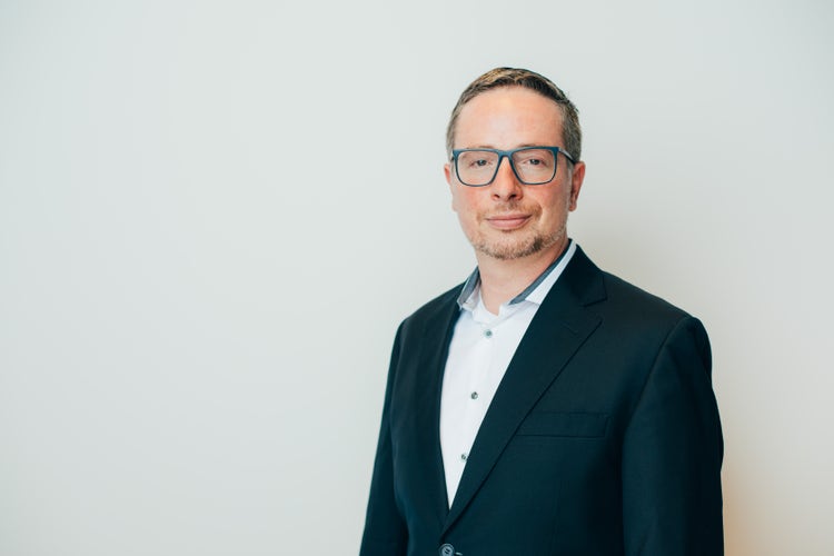 Continental’s Digital Air Spring System Ensures a Well-Balanced Cab